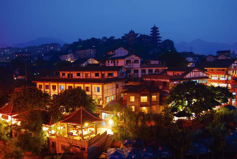 Ciqikou Ancient Town Shares New Interests with the Public | ichongqing