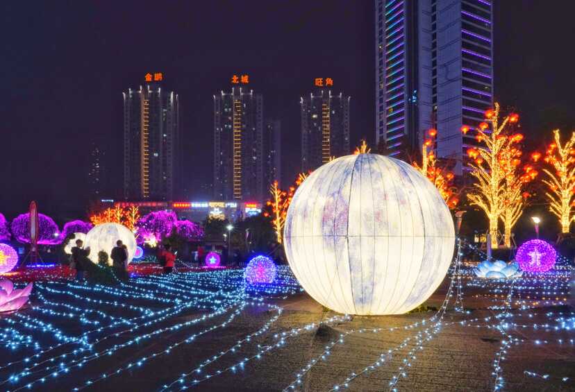 Gorgeous! Lights for Spring Festival Glowing in Chongqing Downtown ...