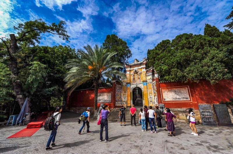 Fengjie Showcase: A Place with Breathtaking Landscapes and Poetic ...