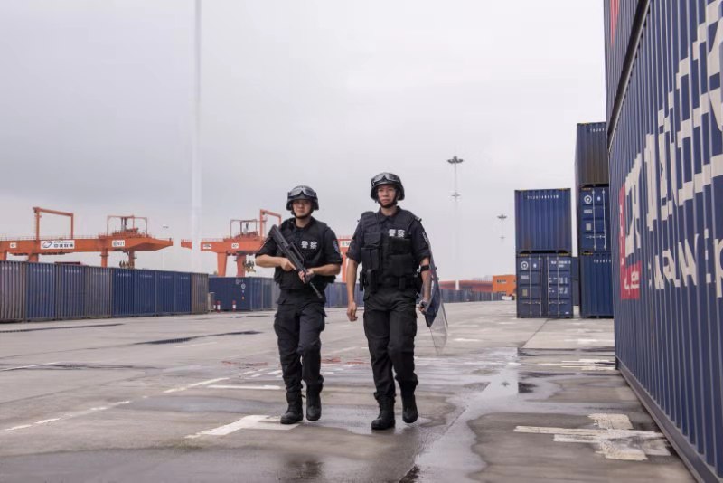 Int'l Law Enforcement Provides Transportation Safety Guarantee for ...