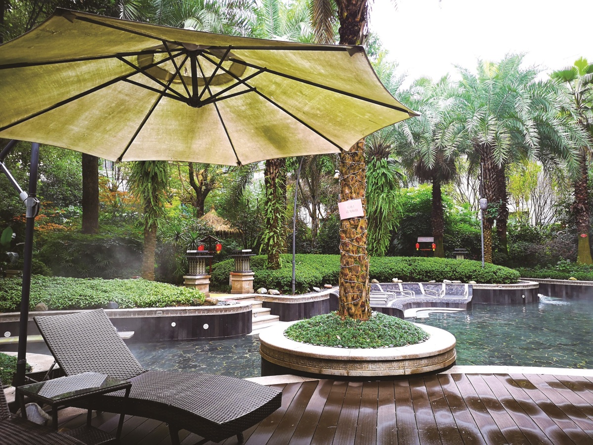 Snow, Skiing and Hot Spring, Winter Tourism Season Starts in Chongqing ...