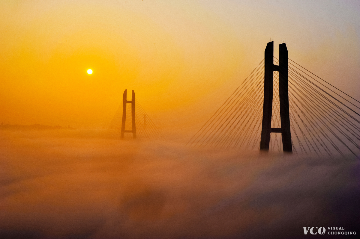 Visual Chongqing | Red Sea of Clouds | ichongqing