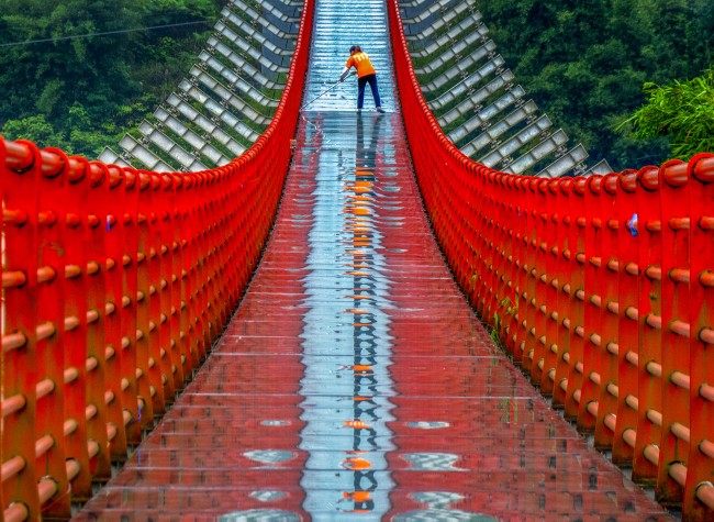 Visual Chongqing | Red Avenue | ichongqing