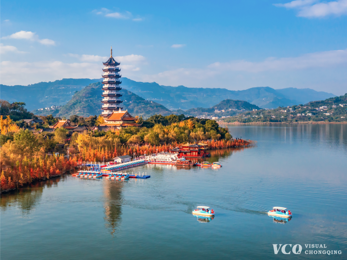 Visual Chongqing | Chenghu Lake in Autumn | ichongqing
